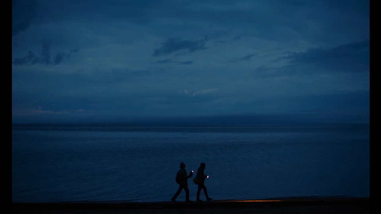 PARMI LES MONTAGNES ET LES RUISSEAUX - Bandes-annonces - Cinoche.com