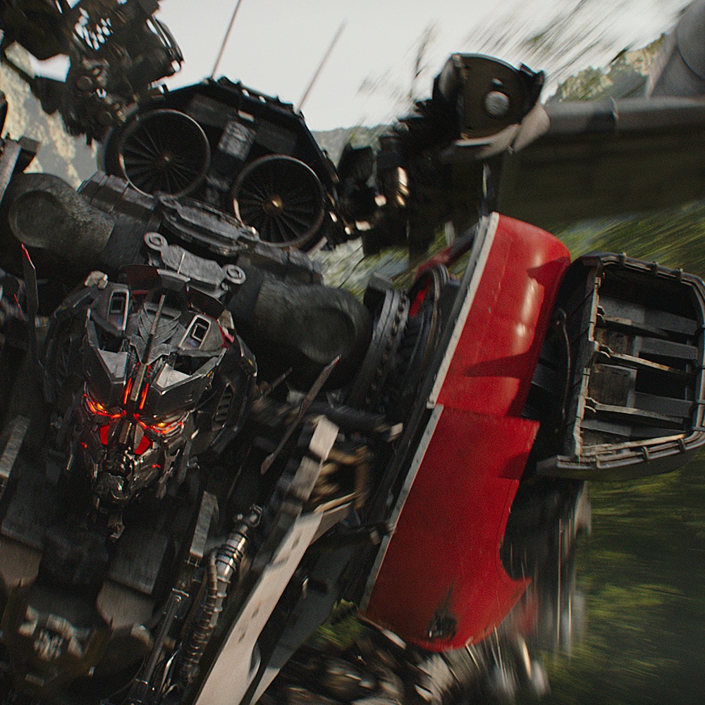 BUMBLEBEE (2018) - Film - Cinoche.com