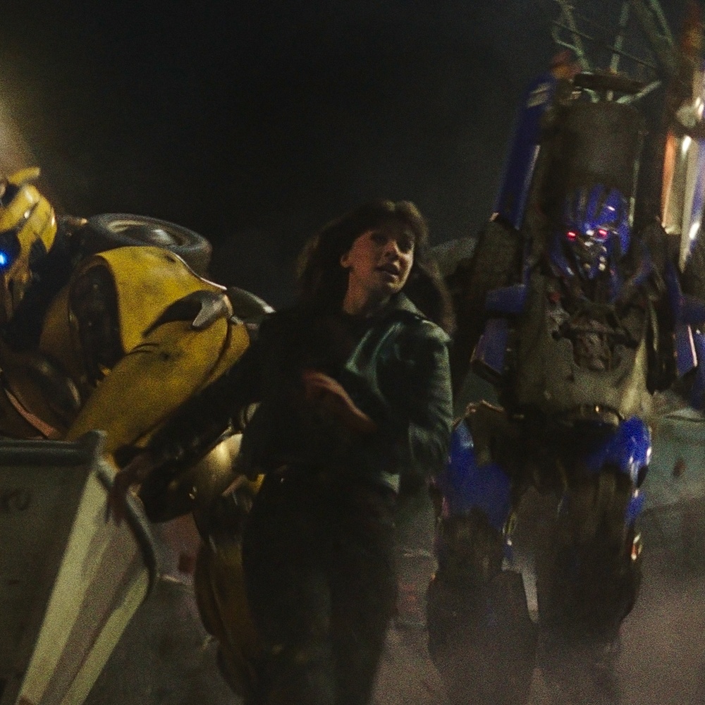 BUMBLEBEE (2018) - Film - Cinoche.com