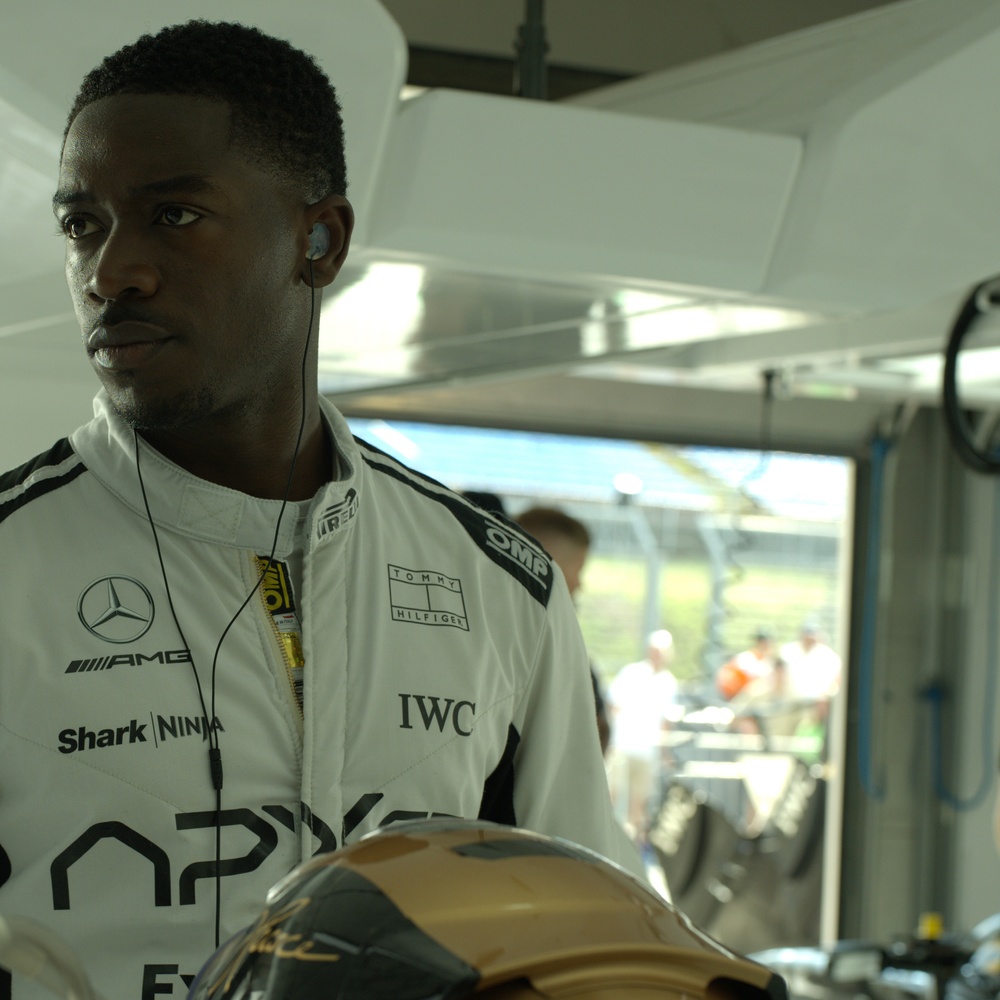 F1 : LE FILM (2025) - Film - Cinoche.com